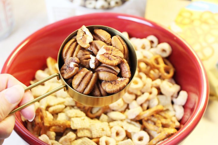 Healthy Chex Mix (vegan and gluten-free) | The Refined Hippie